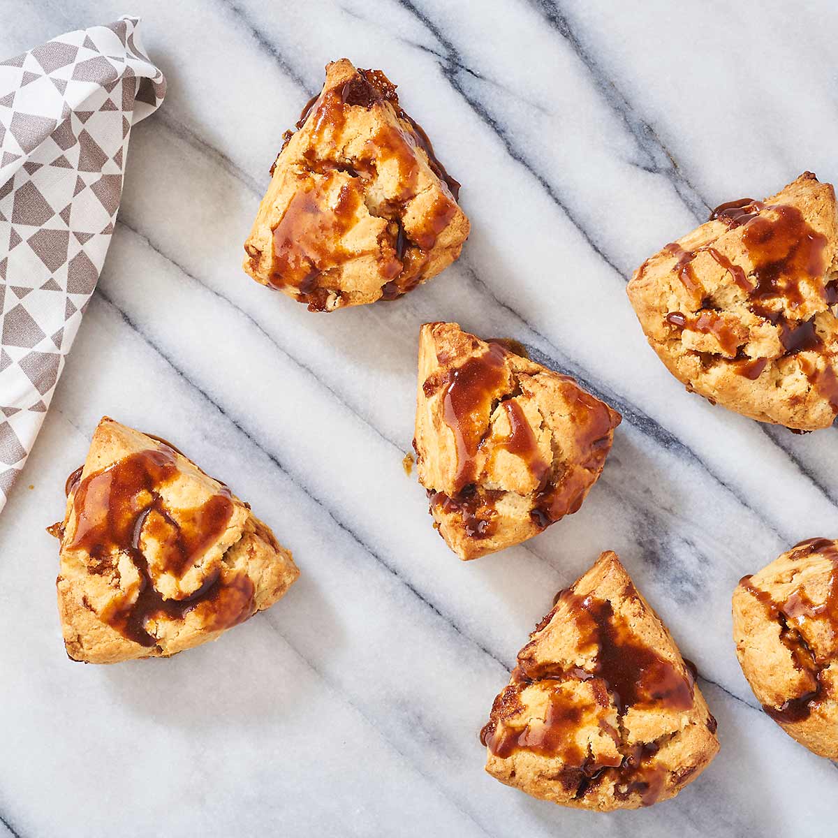 Scones Assorted (Box of 6) – ATDTOGO