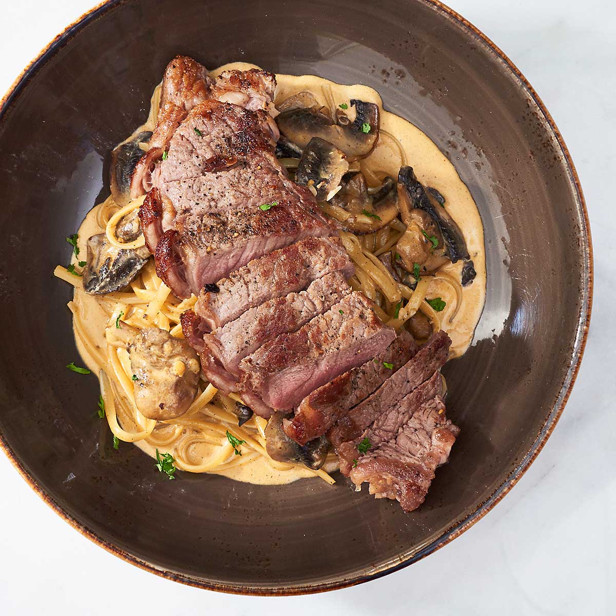 Steak & Mushroom Stroganoff Linguine – ATDTOGO